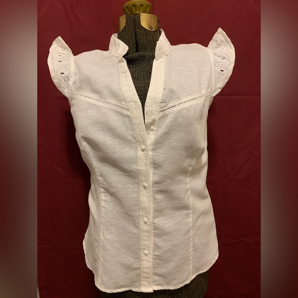 Tweeds | Tops | Tweeds Fitted White Linen Flutter Sleeve Buttondown Blouse W Eyelet Deco | Poshmark